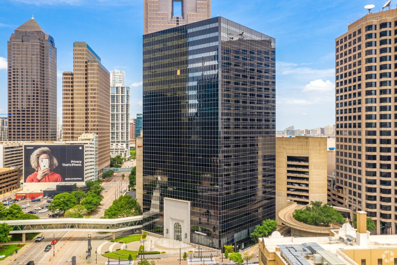 FDIC expands downtown Dallas regional hub after office mandate